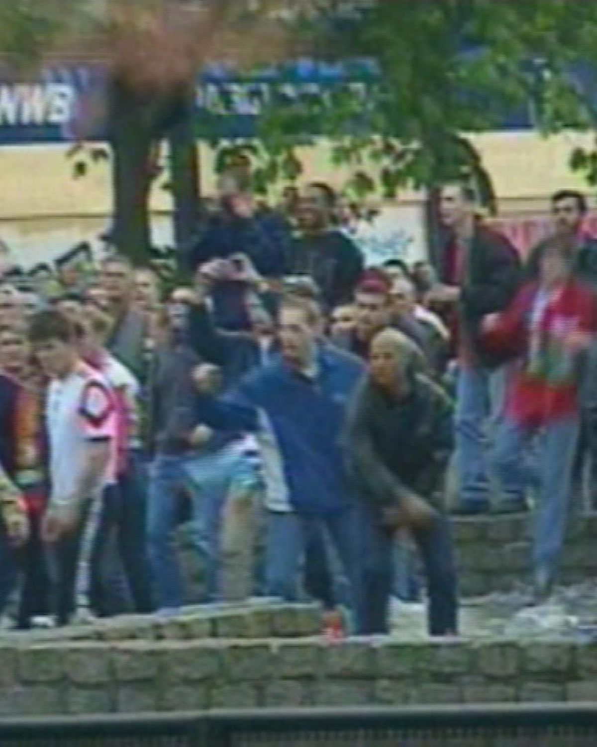 Verslaggevers blikken terug op Feyenoord-rellen in 1999: 'Het was eng ...