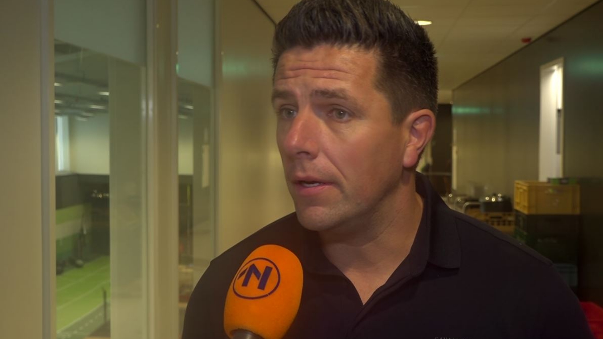 FC-directeur Gudde over politiebegeleiding uitsupporters: 'Dit los je ...