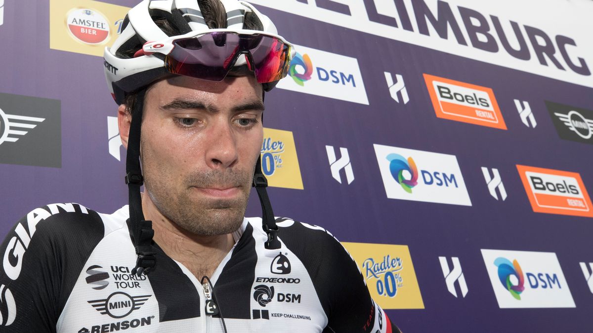 'Tom hier poepen', ludieke actie voor Dumoulin bij NK tijdrijden ...
