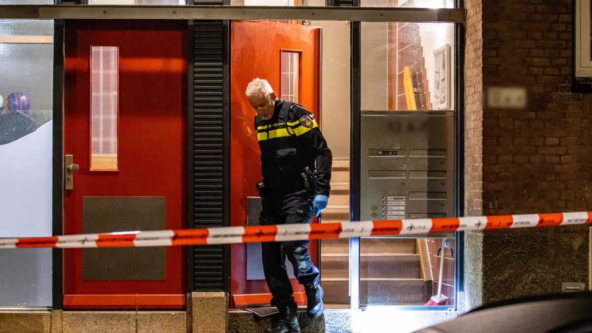 Wéér explosie in Rotterdam, nu in portiekwoning in West - Rijnmond
