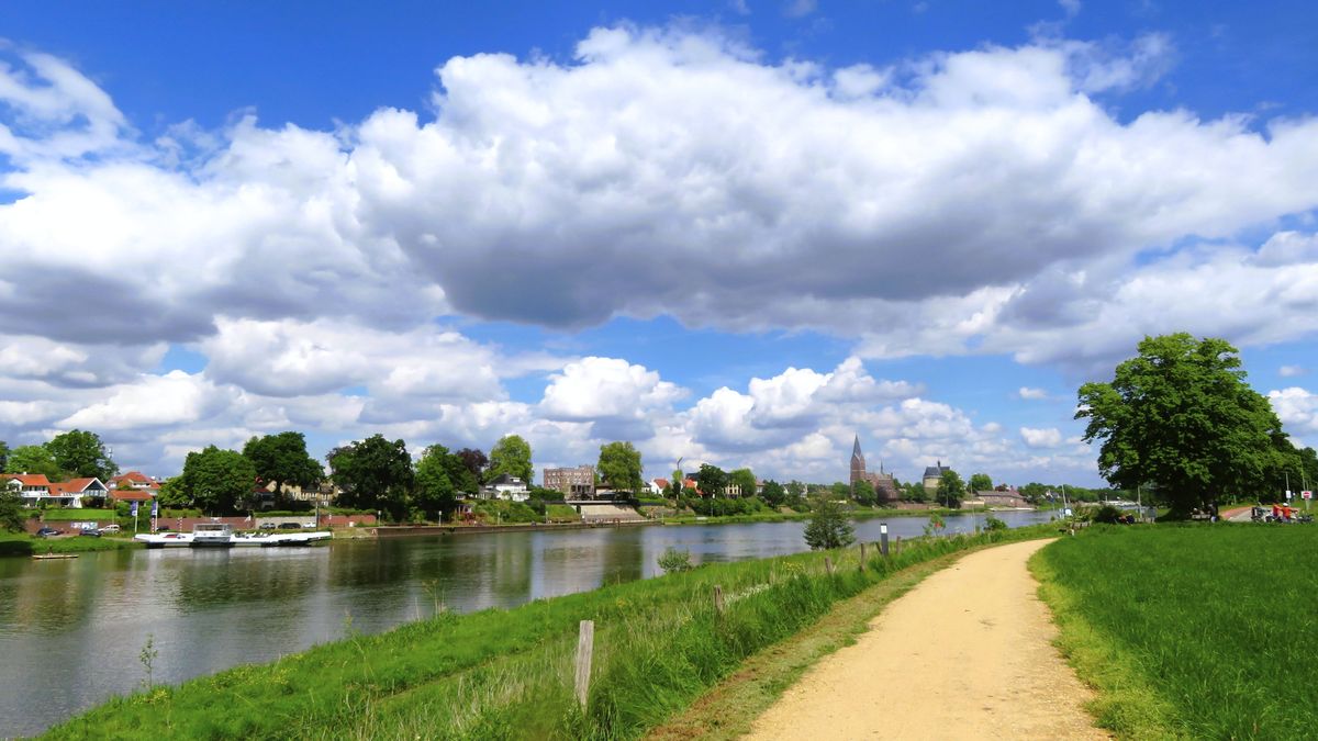 Limburg Kiekt: Blerick, Roermond, Sweikhuizen en... - L1