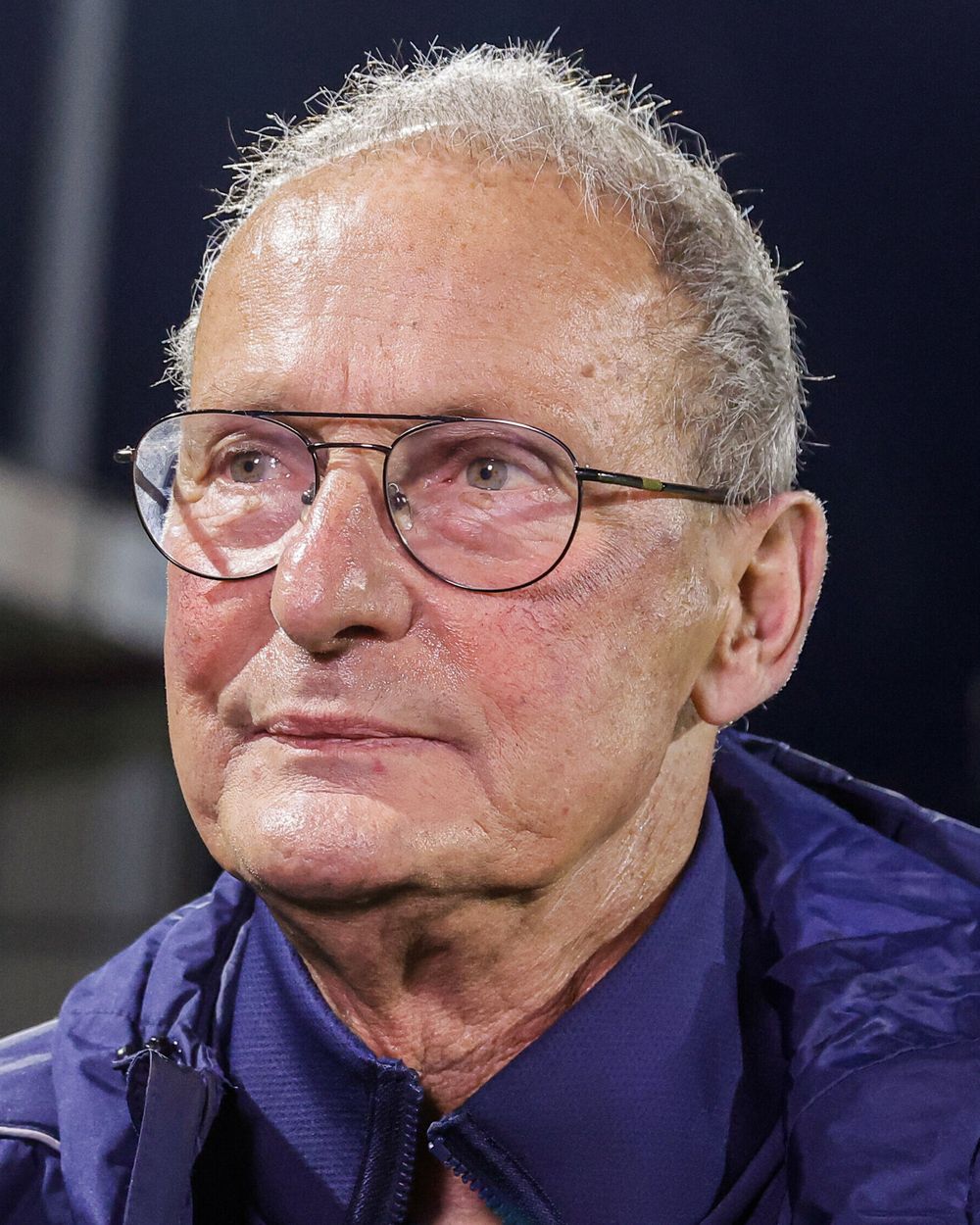 Poortvliet (70) blijft nog een jaar bij FC Eindhoven - Omroep Zeeland