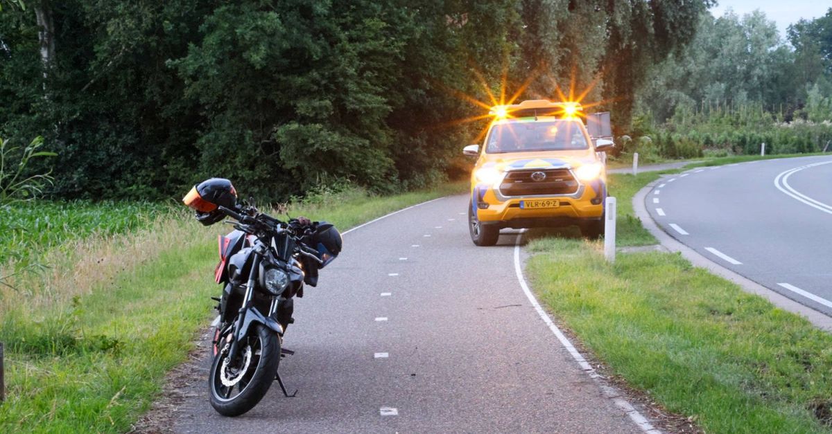 Motorrijder gewond bij botsing - Omroep Gelderland