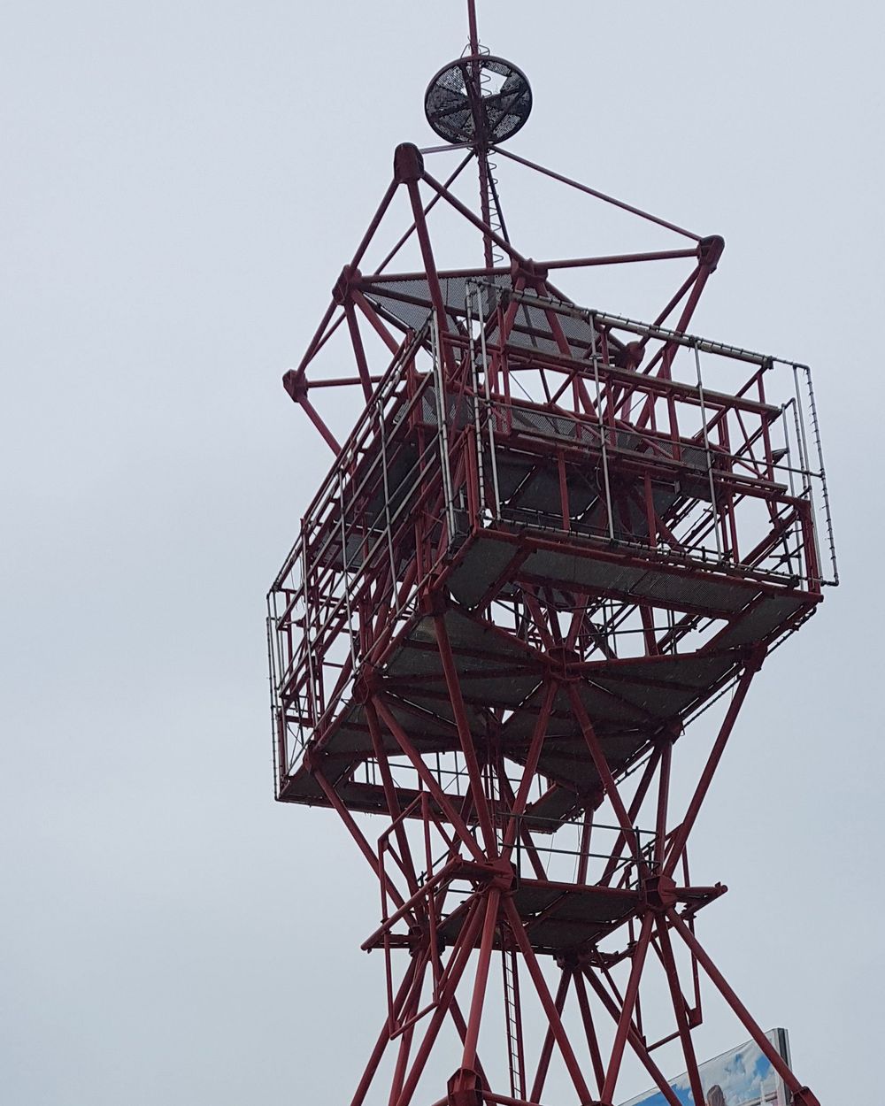 'Rode Toren' naast Scheveningse Pier wordt gesloopt - Omroep West