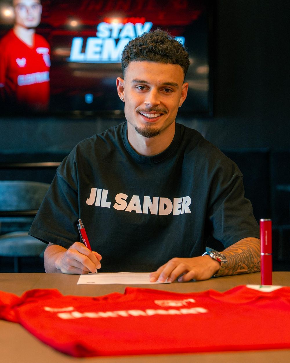 FC Twente presenteert Stav Lemkin: "Gaat ons met zijn fysieke ...