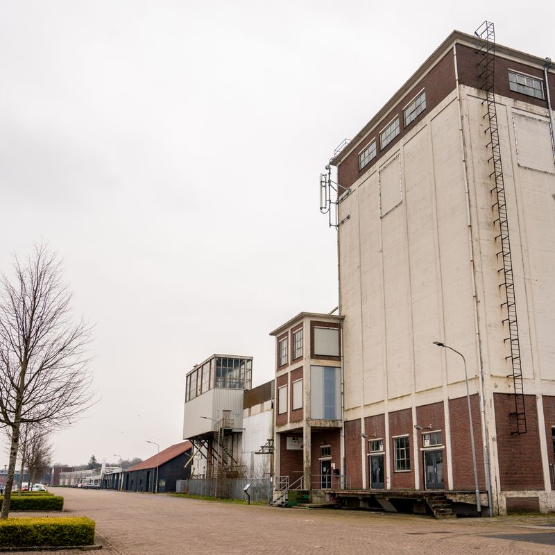 Waarom de Asser graansilo's monumenten zijn geworden - RTV Drenthe