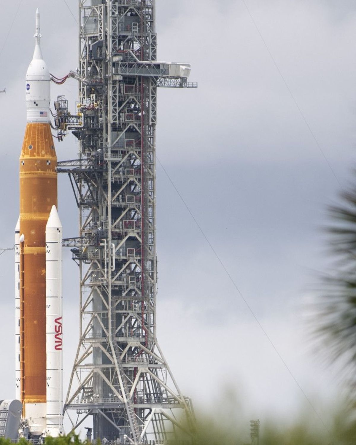 Probleem met motor zet streep door lancering maanraket, vrijdag nieuwe ...