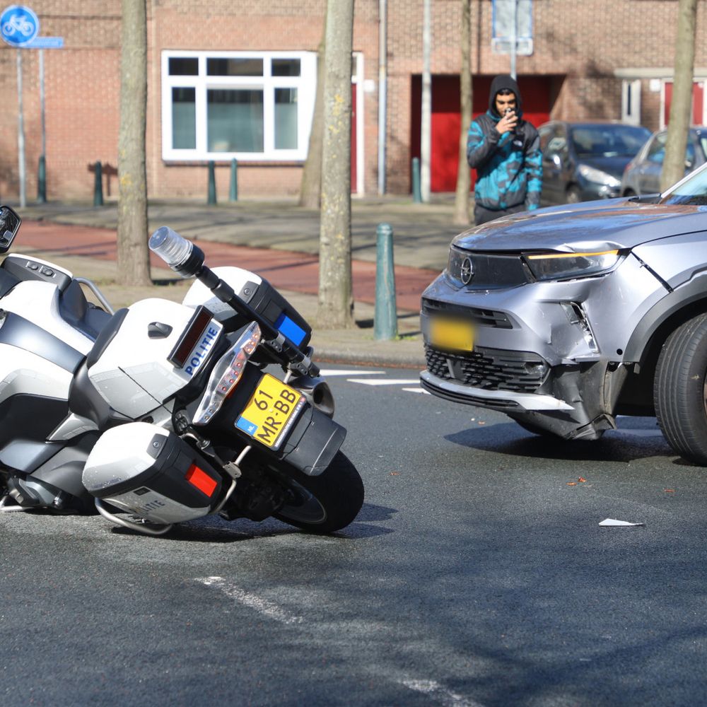 112-nieuws | Motoragent aangereden tijdens spoedrit - Omroep West