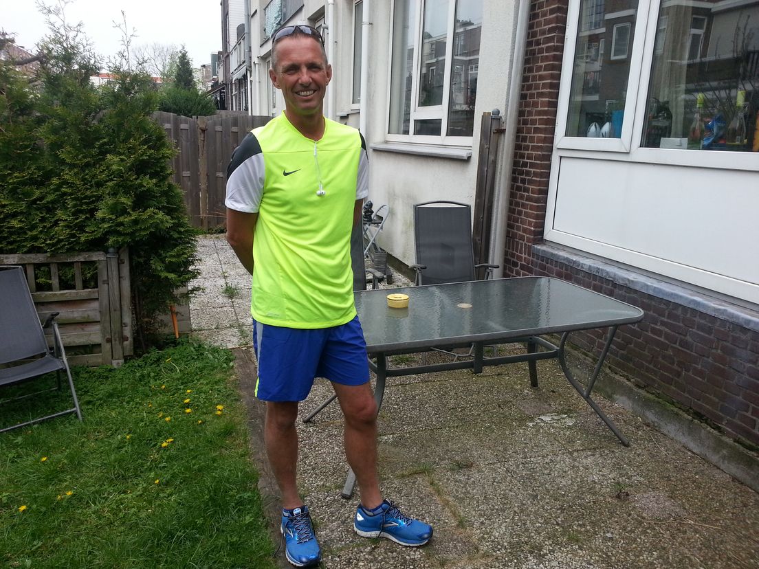 Topcricketer Rob ter Braak loopt marathon voor moeder - Rijnmond
