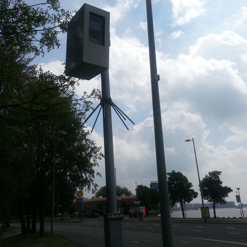 Flitspaal Maasboulevard Rotterdam flitst het vaakst - Rijnmond