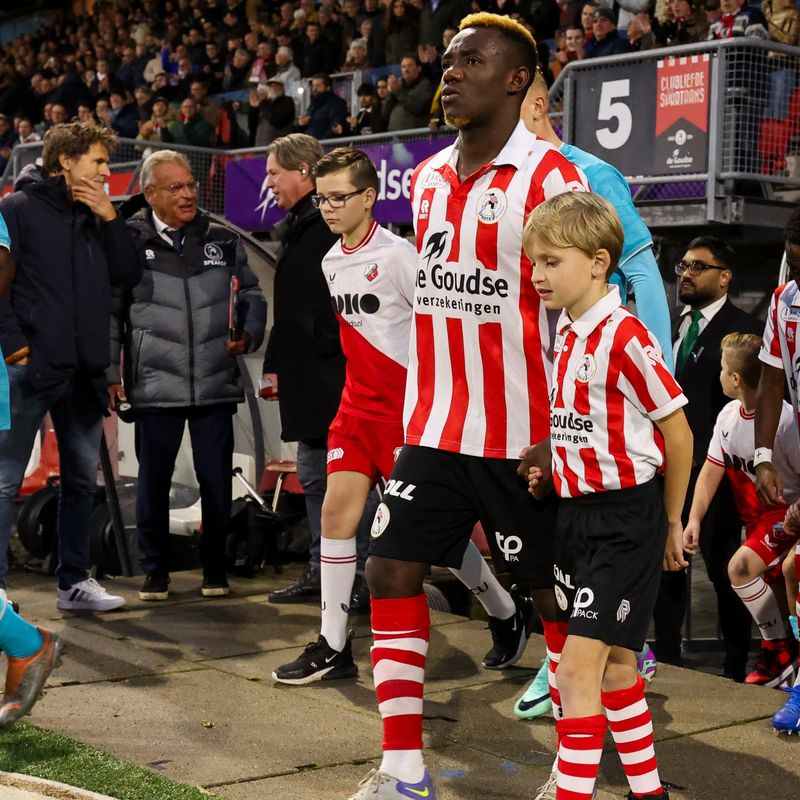 Joshua Kitolano nog steeds Spartaan en misschien blijft dat ook wel zo - Rijnmond