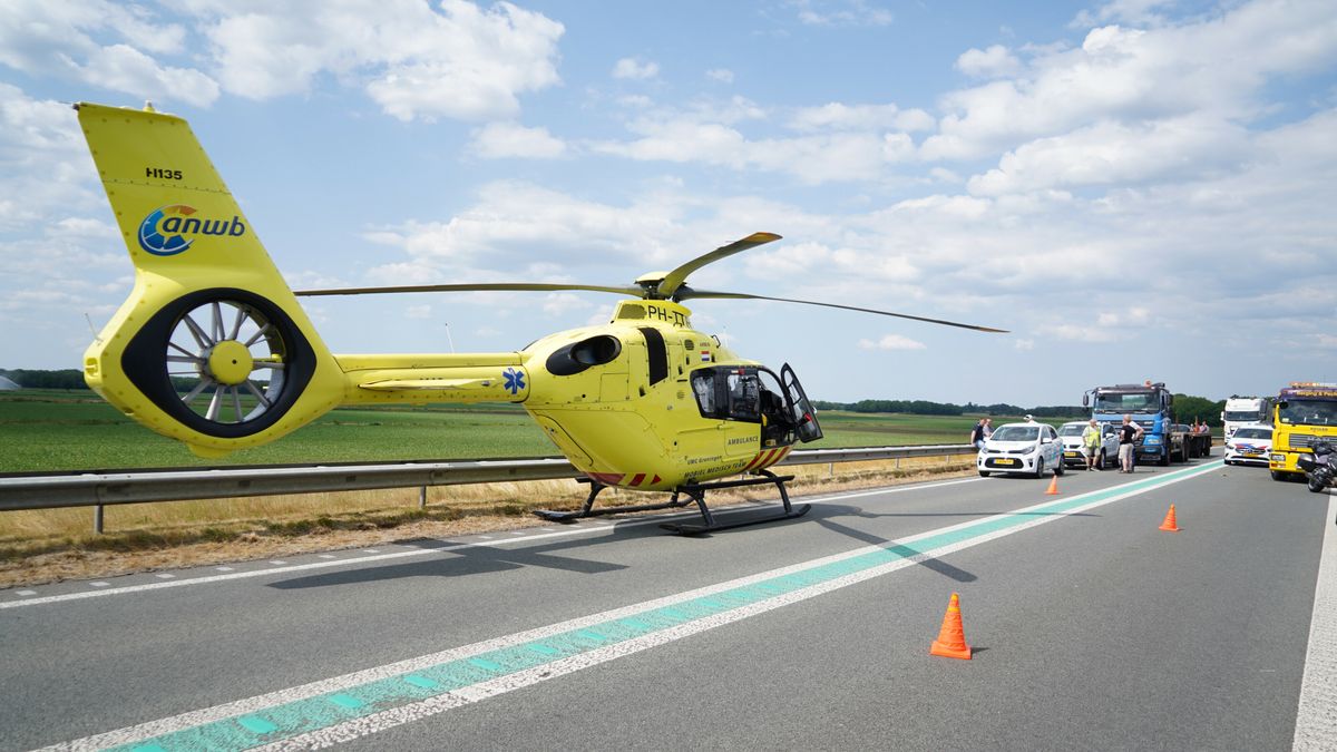 Taakstraf en rijverbod geëist voor inrijden op file N34 - RTV Drenthe Taakstraf en rijverbod geëist voor inrijden op file N34 - RTV Drenthe