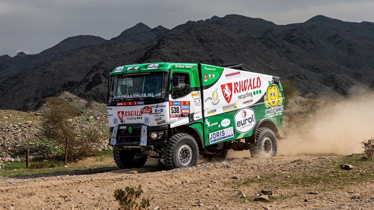 Tumultueuze start in Dakar Rally voor Adwin Hoondert - Omroep Zeeland