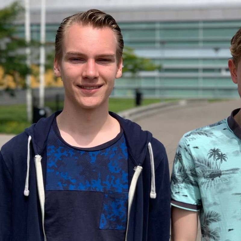 Van vwo-diploma direct naar een baan: Jonah (18) en Thijs (17) komen in ...