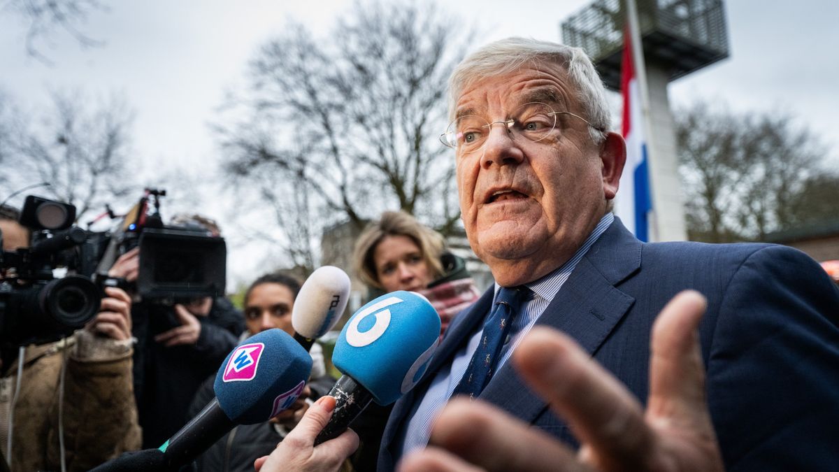 Burgemeester Van Zanen blikt terug op ramp Tarwekamp: 'Het gaat in een ...