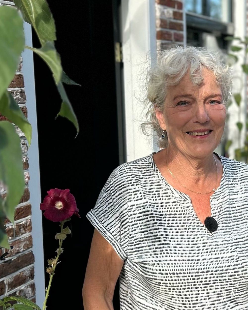 De geveltuin van Margriet is meer dan een hobby: "Belangrijk dat we de steden leefbaar houden ...