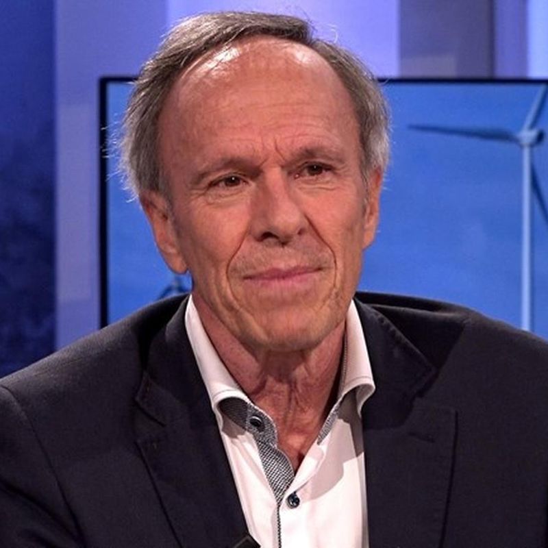 Jan Brouwer: 'Wettelijk gezien mag je mondkapjes niet verplichten ...