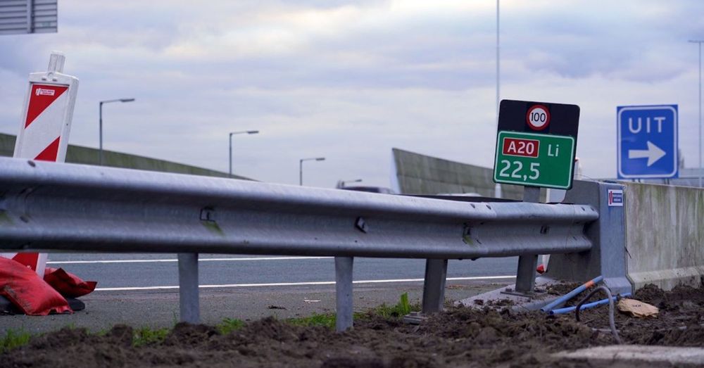 Geplande afsluiting A20 richting Hoek van Holland gaat niet door omdat de matrixborden het niet ...