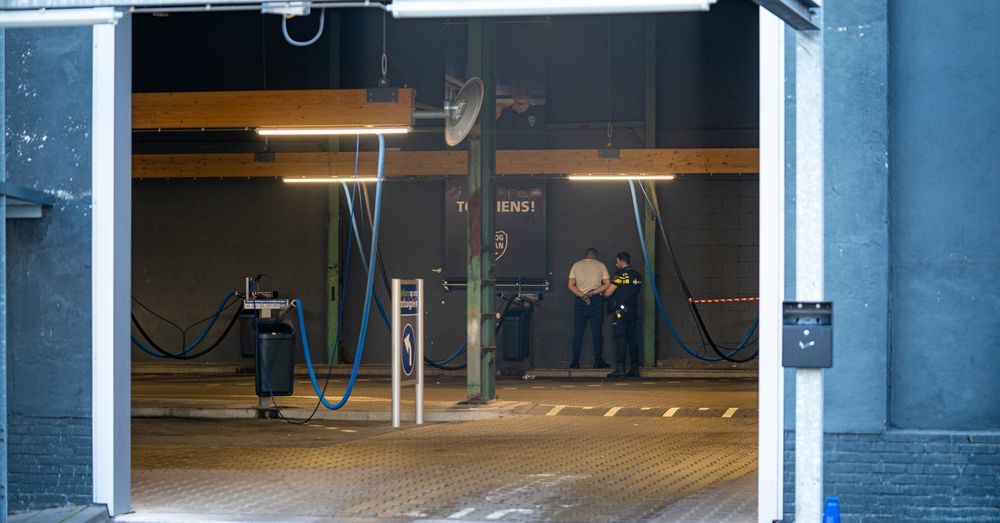 Schietpartij bij autowasserij in Rotterdam-IJsselmonde | Minderjarigen die explosief plaatsten ...