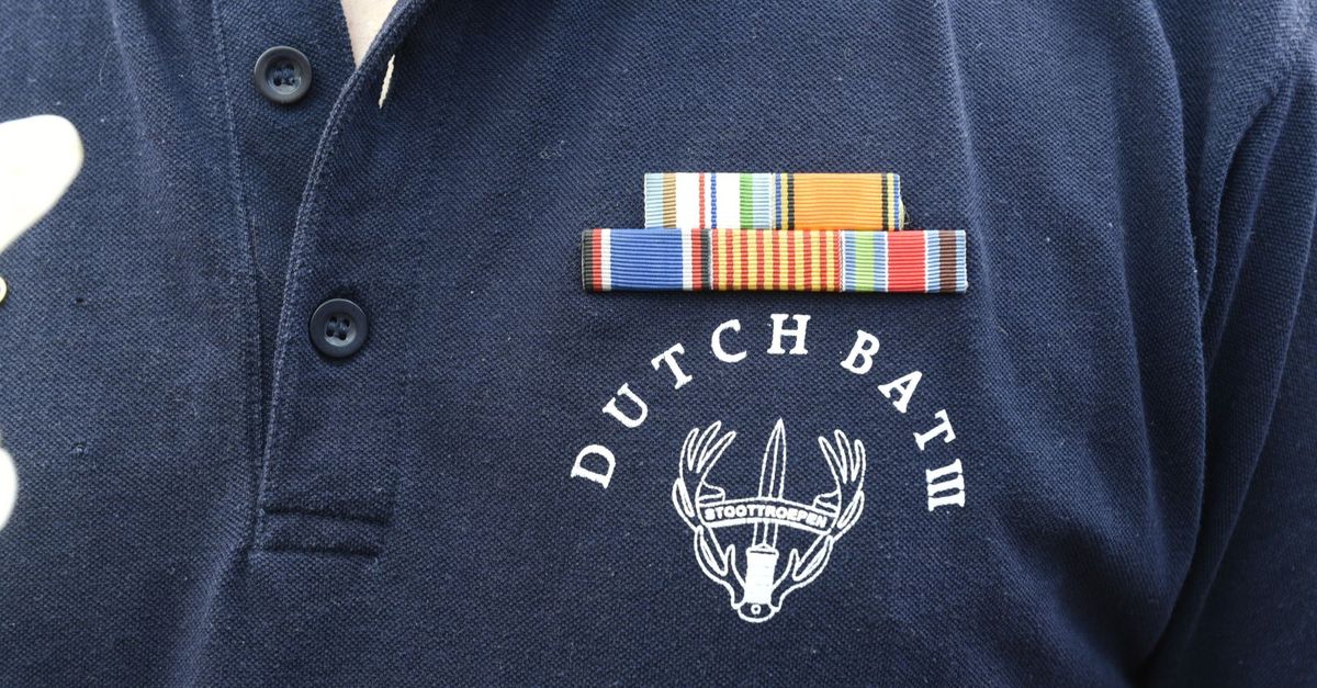 'Kabinet erkent dat Dutchbat in 1995 op onmogelijke missie is gestuurd ...