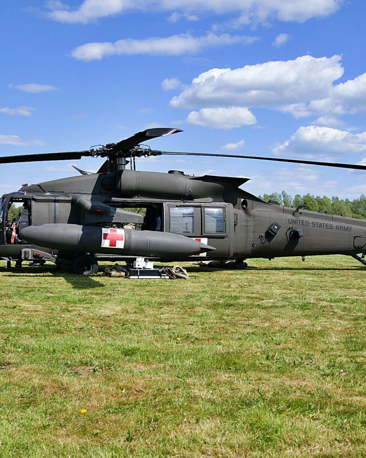 Laagvliegende helikopters in de nacht, wat merkt Drenthe van ...