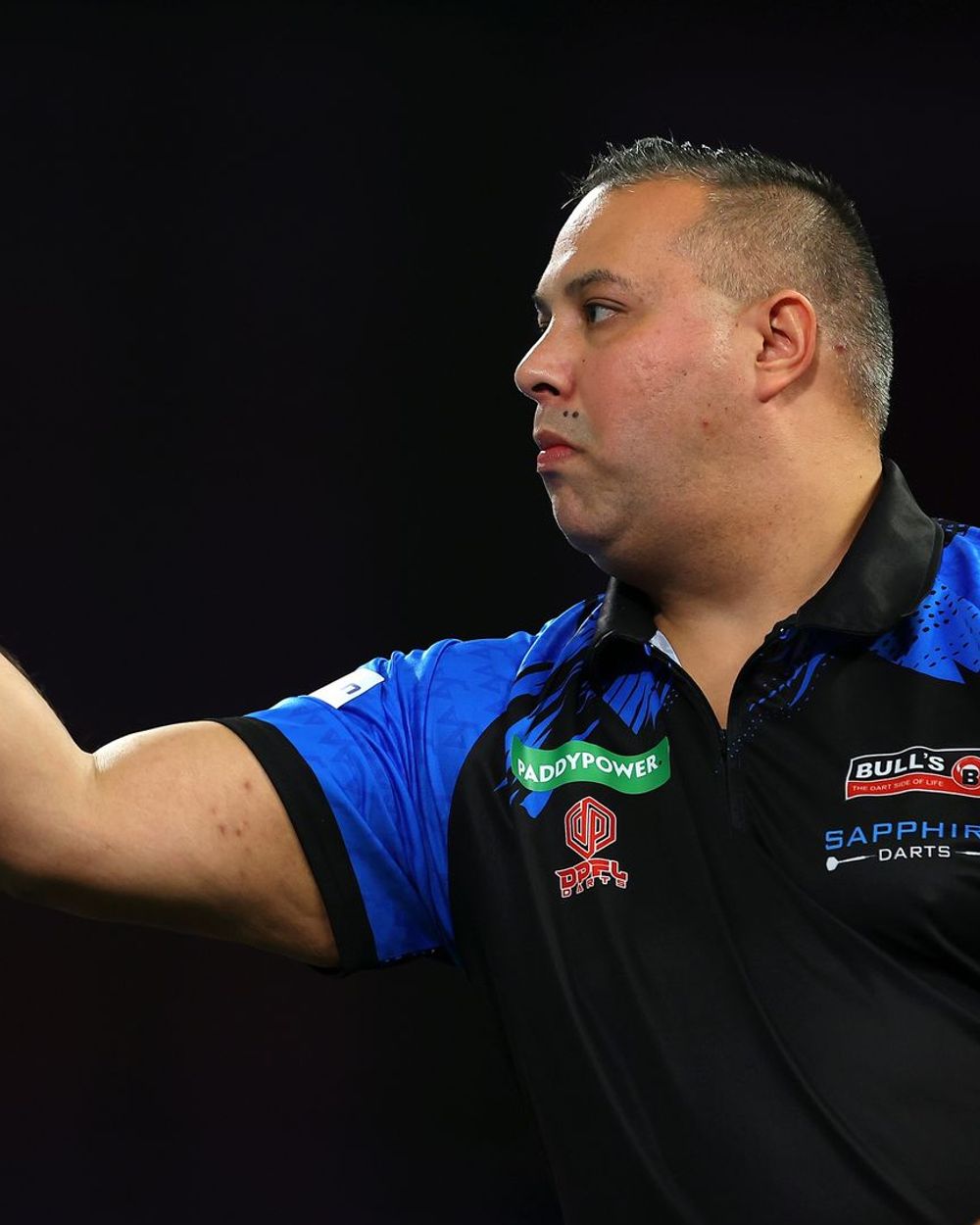 Wattimena-Anderson op WK darts • Orion Stars tegen Knack - Omroep ...