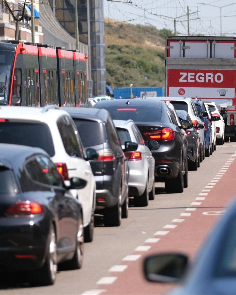 50 euro voor 10 minuten parkeren in deel Haags centrum en Scheveningen ...
