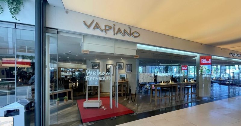 Bekend Italiaans restaurant Vapiano failliet, maar nog wel open - Rijnmond
