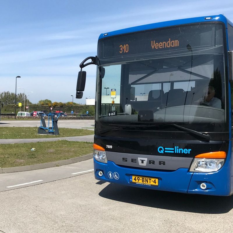 Politiek wil proef met snelbus tussen Hoogeveen en Emmen - RTV Drenthe