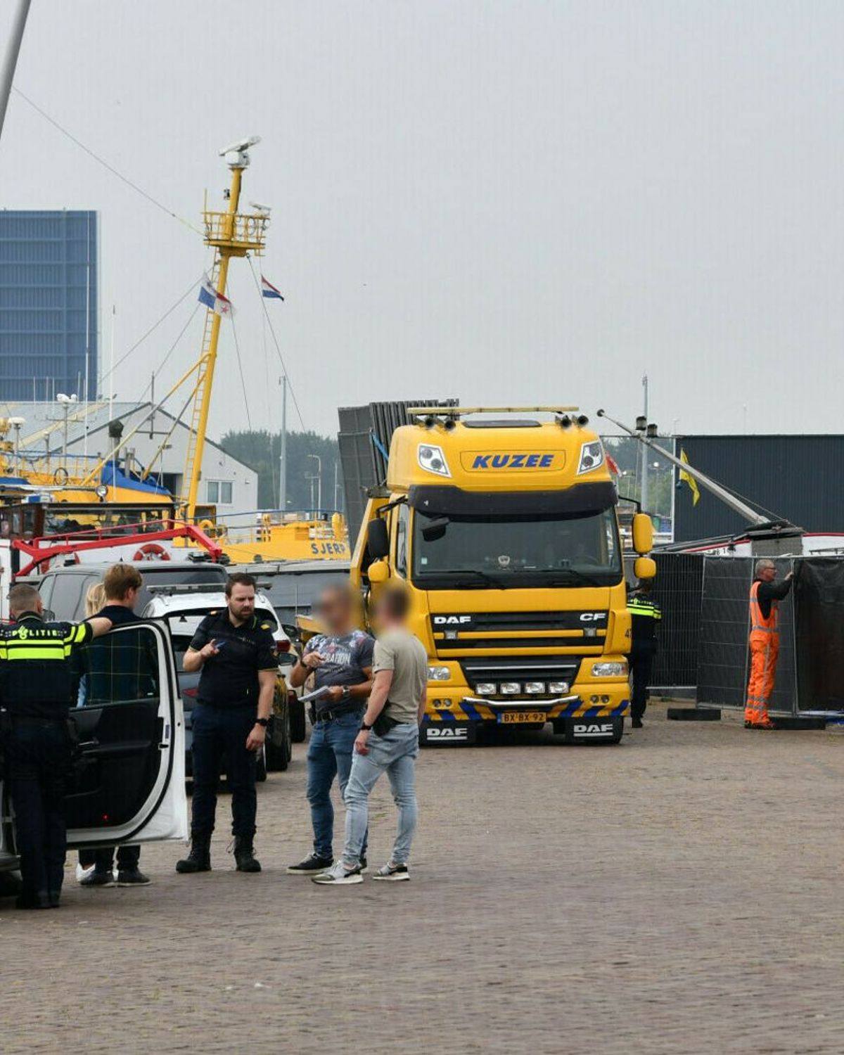 Dode vrouw in kanaal Terneuzen was alleen toen ze in het water terechtkwam - Omroep Zeeland