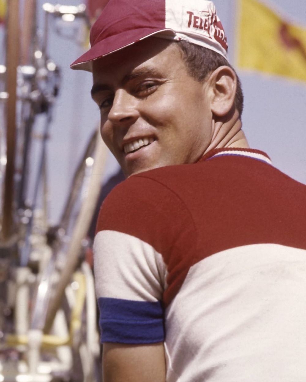 Na zijn eerste deelname wilde Jo de Roo de Tour de France nooit meer ...