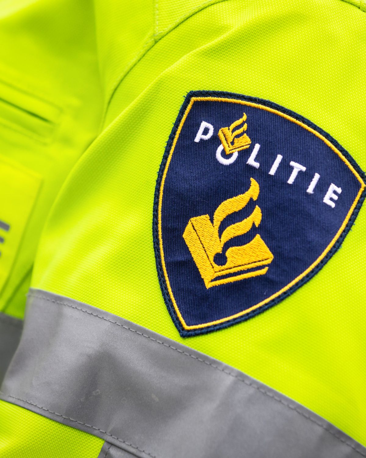Jongen gewond na beroving met mes, politie zoekt getuigen - Omroep West