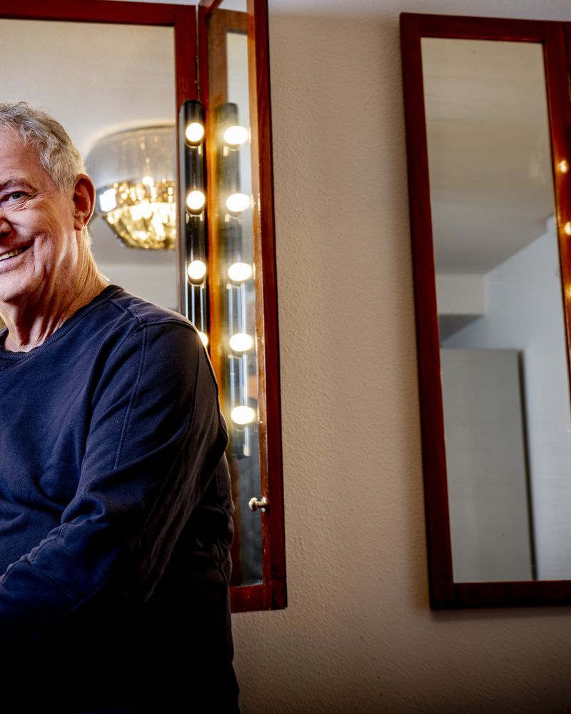 Solovoorstelling Harrie Jekkers wegens succes verlengd: 'Haagse humor ...