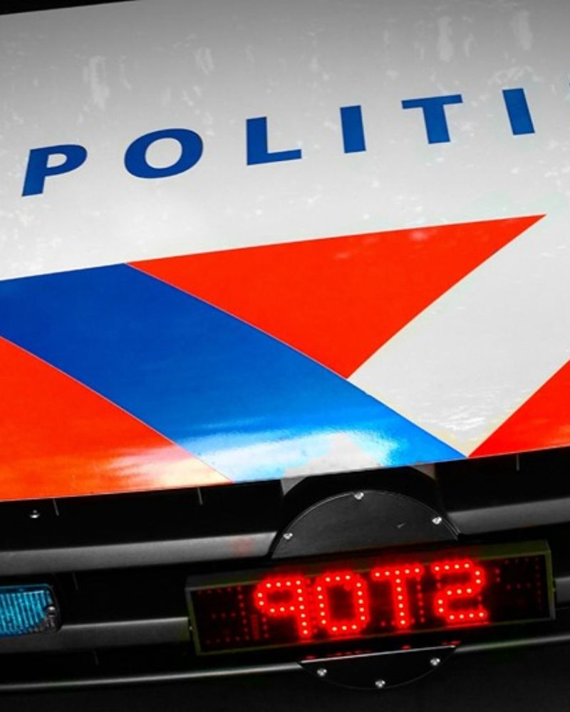 Politie stuit op drugs en wapens tijdens controle garagebox - Rijnmond