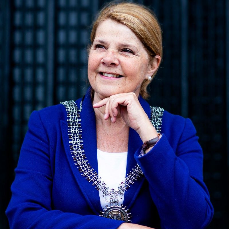 Marja Van Bijsterveldt herbenoemd als burgemeester van Delft - Omroep West