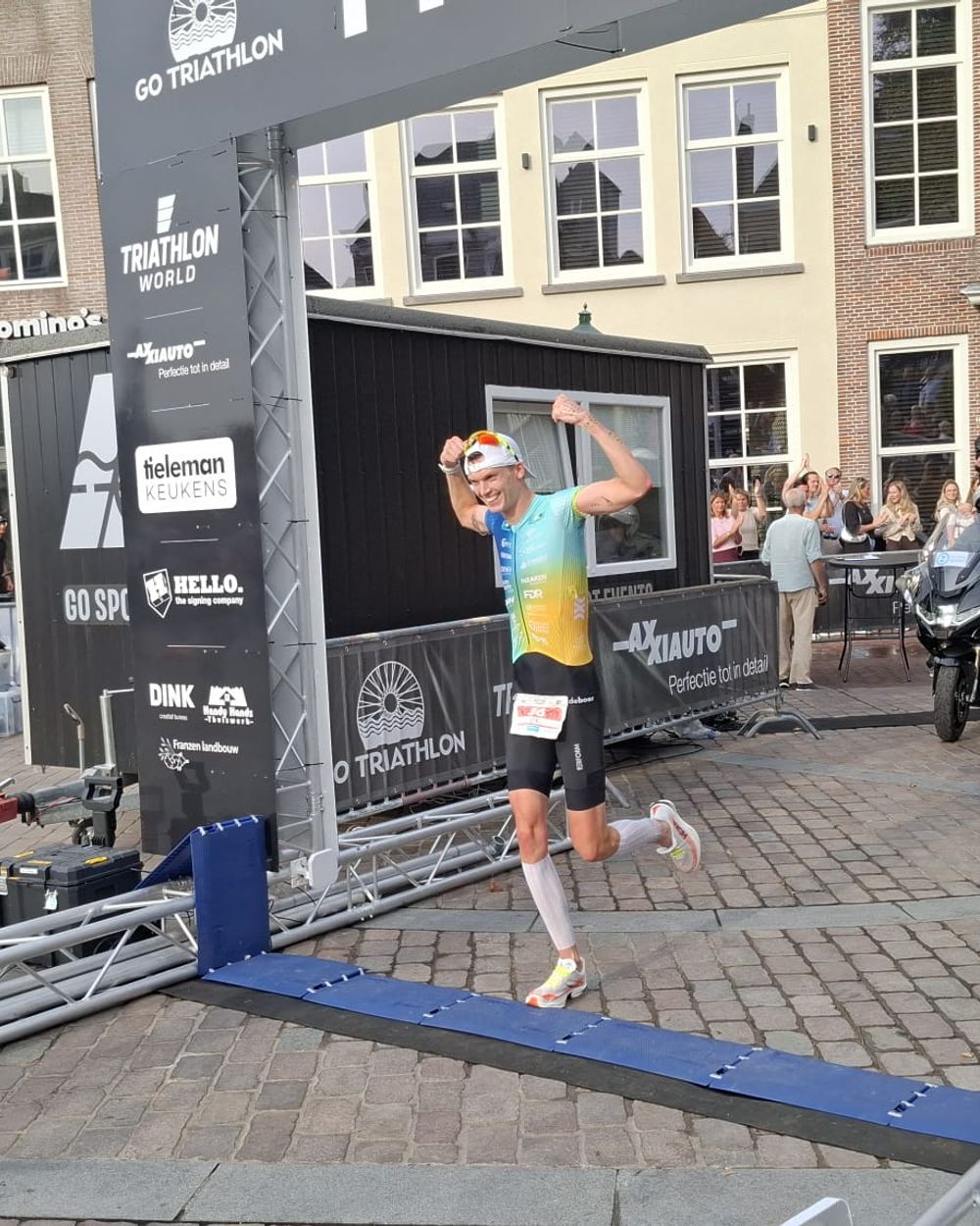 Kroonen klasse apart in Triathlon van Zierikzee, Van Kooten pakt winst ...