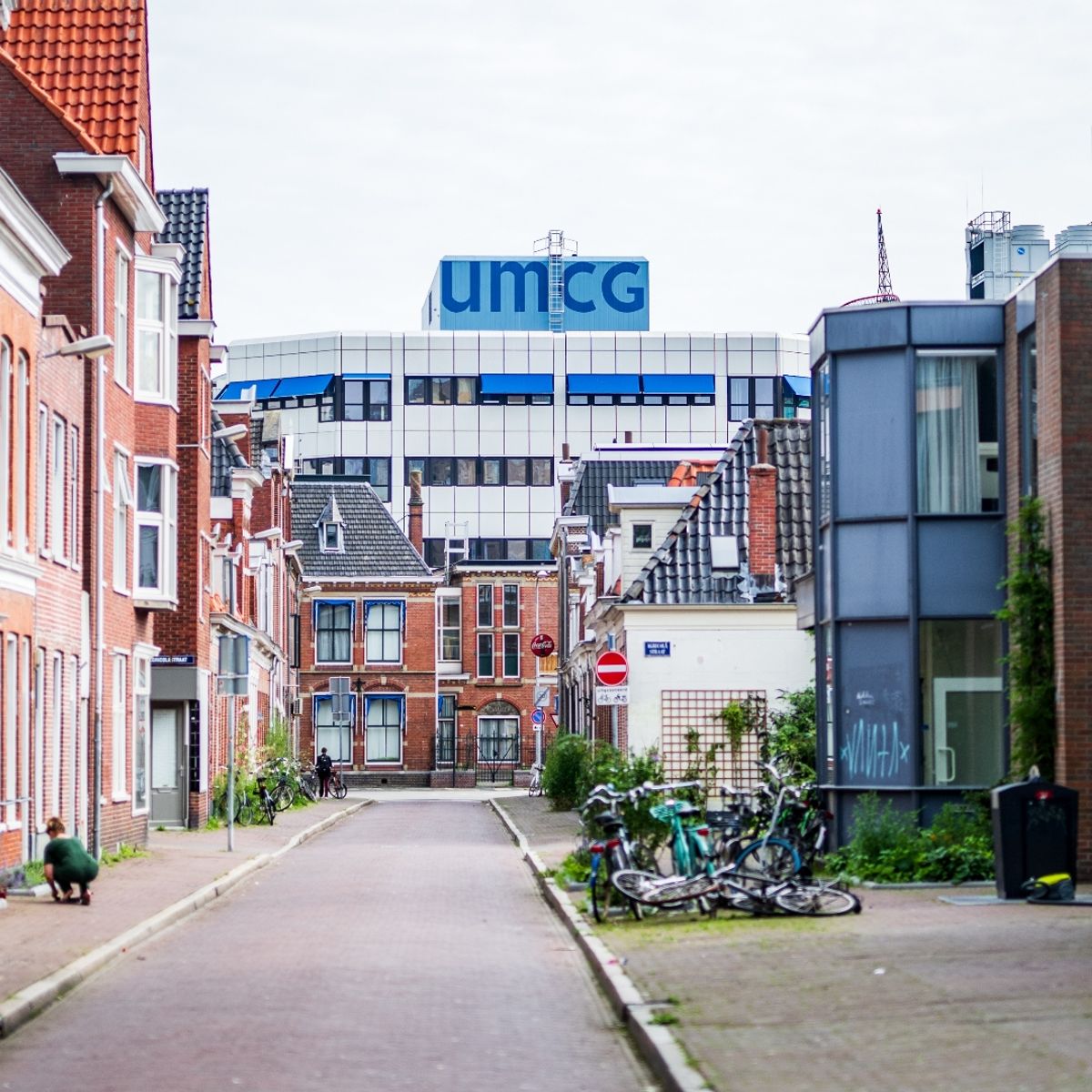 Personeel van UMCG krijgt extra loon en vergoeding voor omkleedtijd ...