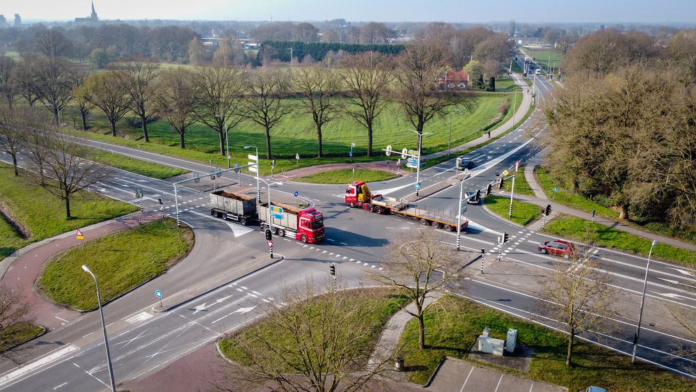 Eerste schetsen aanpak kruispunt Raalte gepresenteerd: 'Begin morgen ...