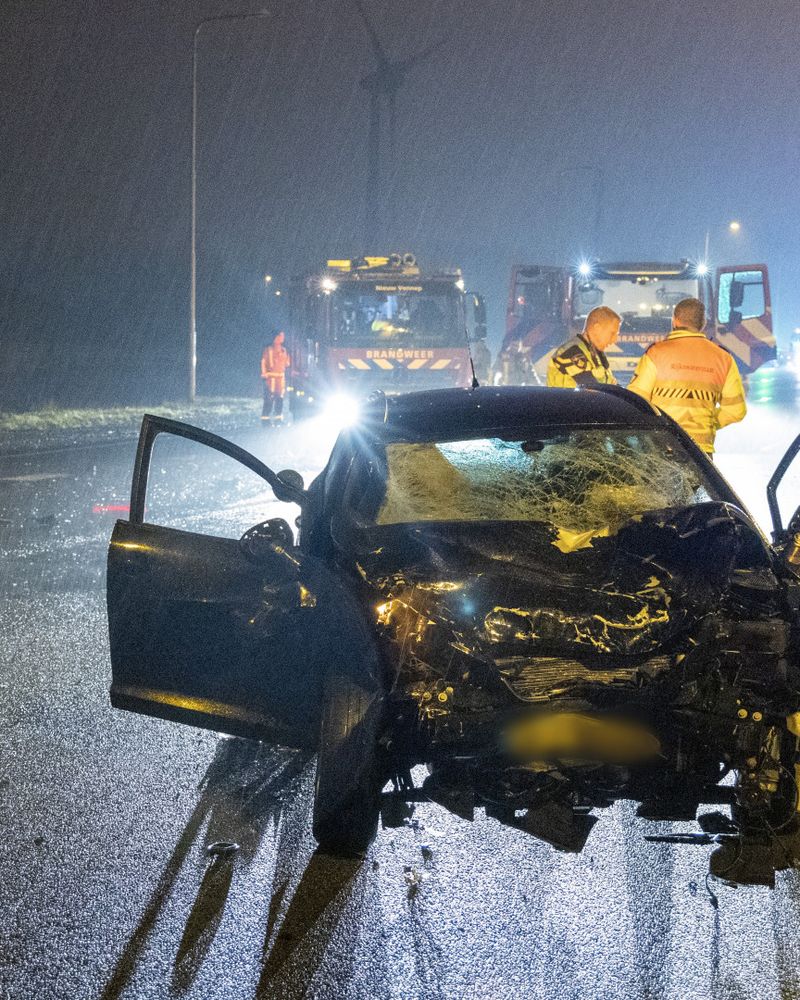 Dode na ongeluk op snelweg A4 - Omroep West