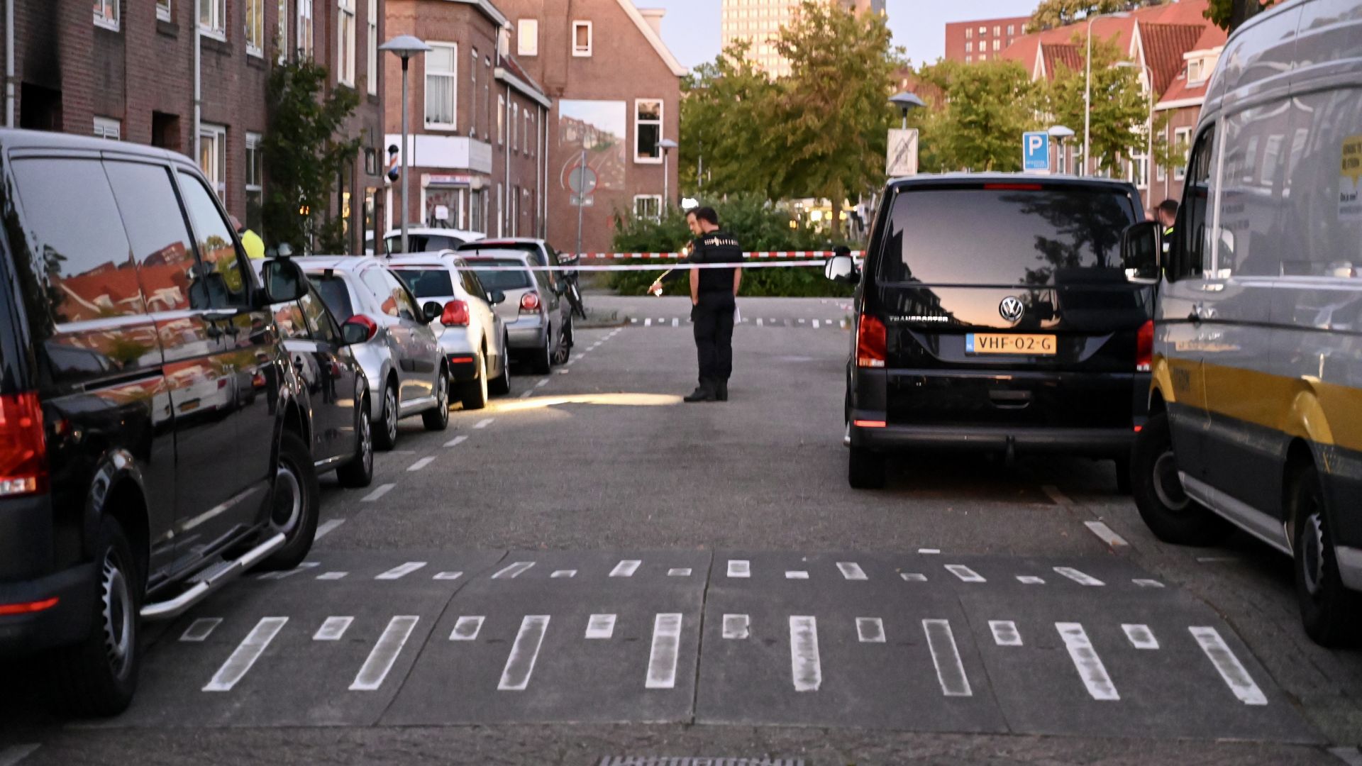 Utrechtse Rivierenwijk opgeschrikt door explosies: 'Ik zat meteen ...