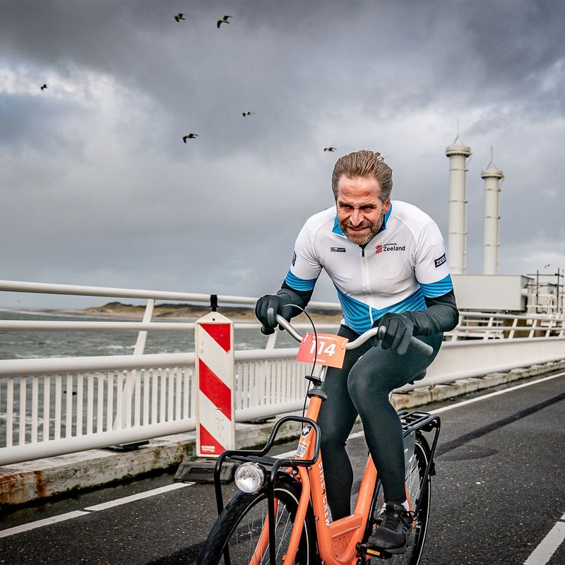 Hugo de Jonge blijft erbij dat Zeeland moet groeien, maar: 'Rust en ...