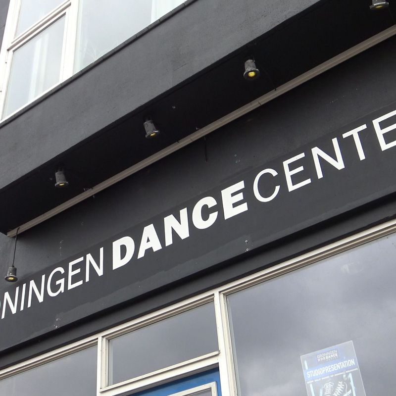 Khalid A. krijgt in hoger beroep 8 jaar cel voor misbruiken dansschoolleerlingen - RTV Drenthe