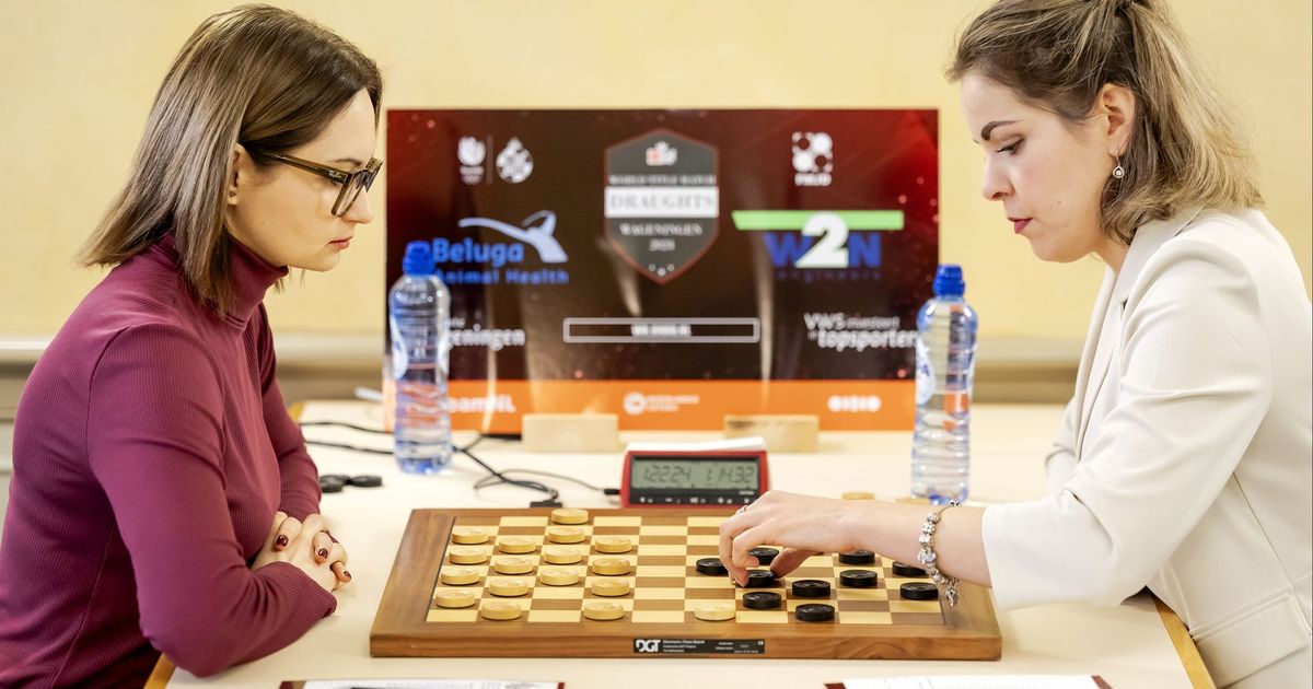 Darya Tkachenko verovert wereldtitel dammen - Omroep Gelderland