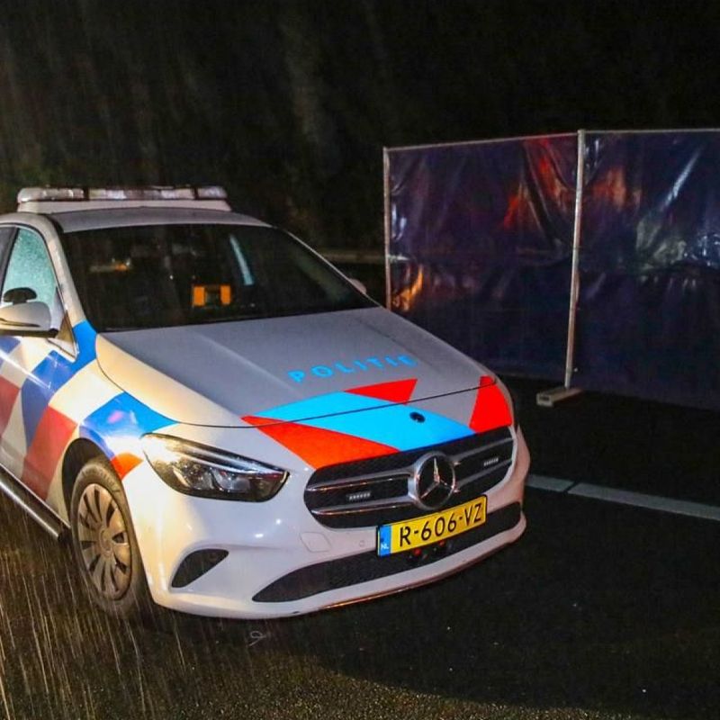 Dode bij ongeluk op A1 - Omroep Gelderland