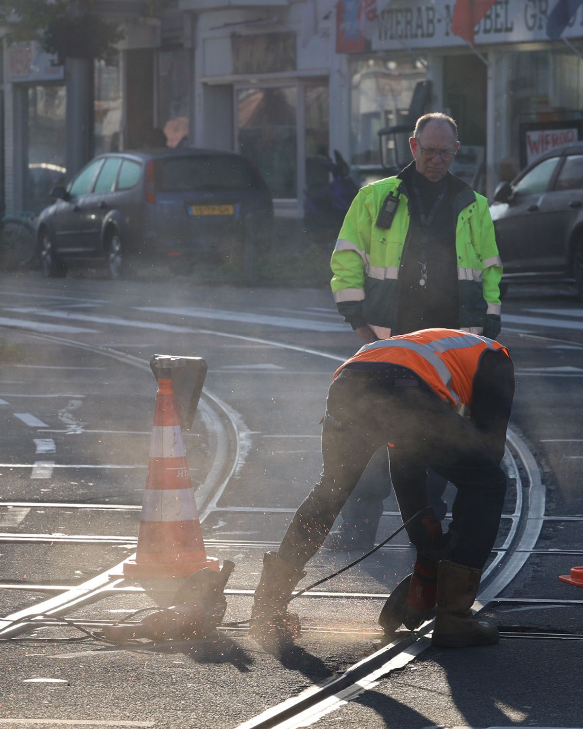 Tram 2, 4 en 12 rijden om vanwege railbreuk - Den Haag FM