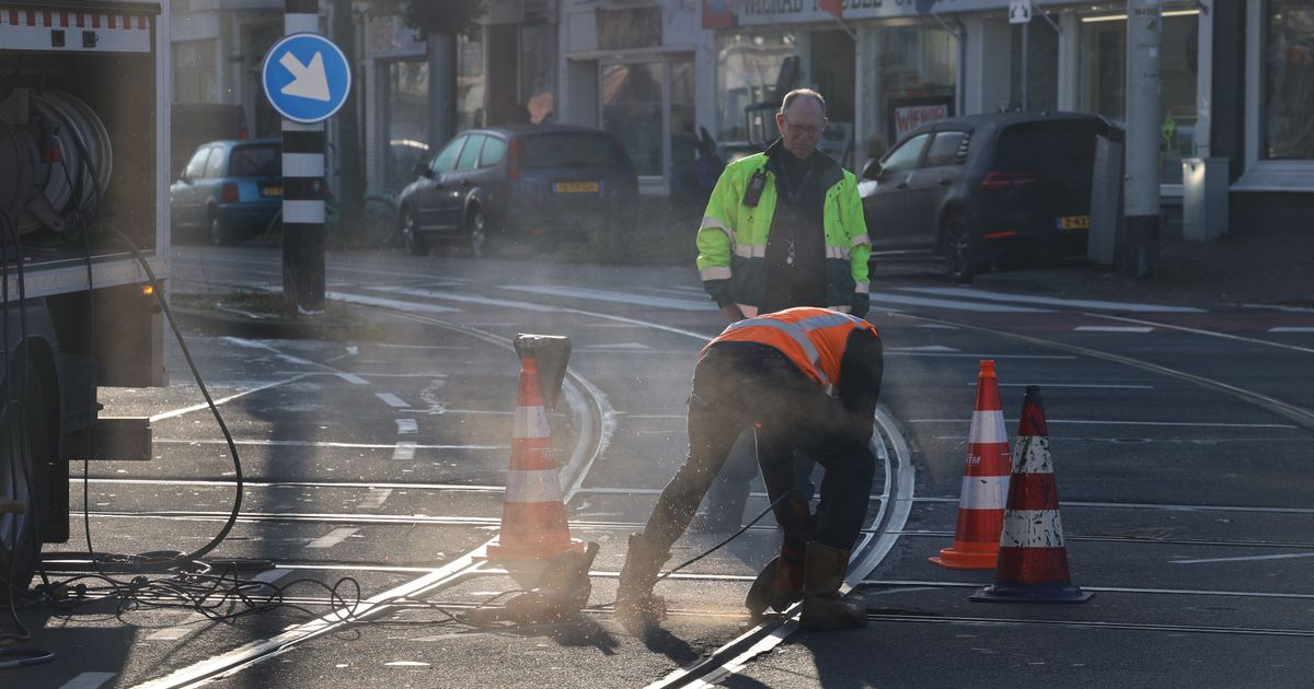 Tram 2, 4 en 12 rijden om vanwege railbreuk - Den Haag FM