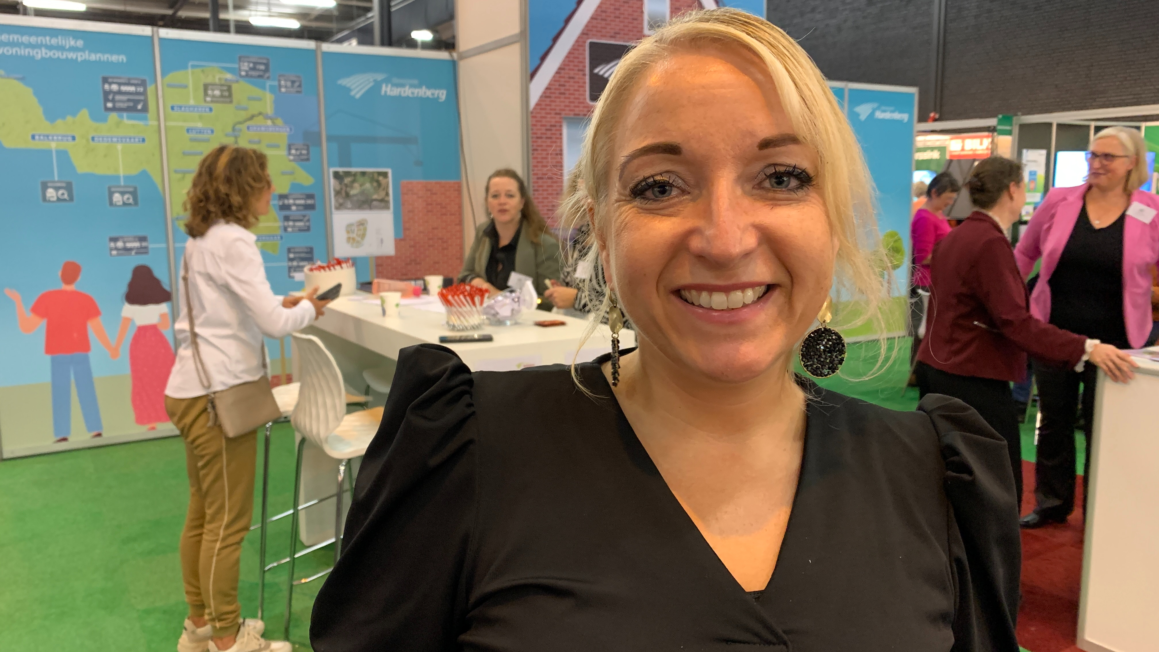 Duurzaamheid staat centraal op Huis- en Woonbeurs Hardenberg: zo bespaar je energie - Oost