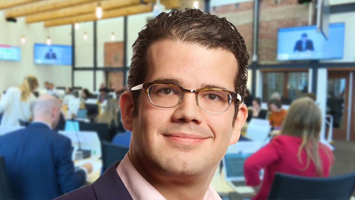 Utrechtse VVD-fractievoorzitter Dimitri Gilissen kondigt afscheid aan ...