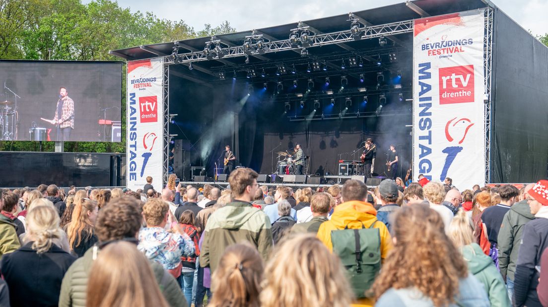 In beeld: Drenthe gaat los op het Bevrijdingsfestival - RTV Drenthe