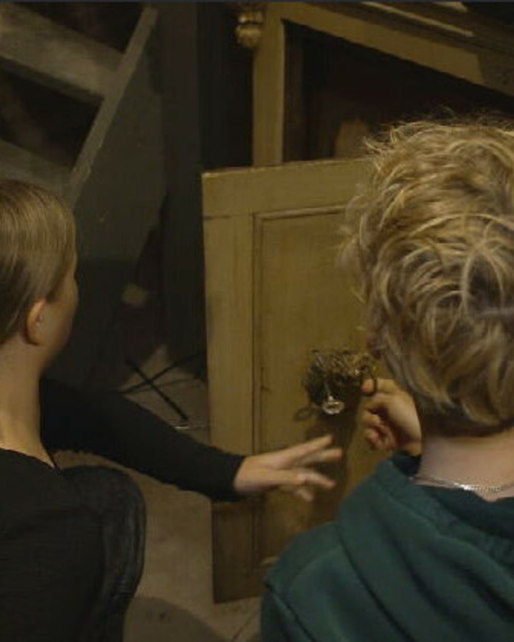 Geheimzinnige kluis ontdekt op Hoogeveense basisschool: 'Het is heel ...